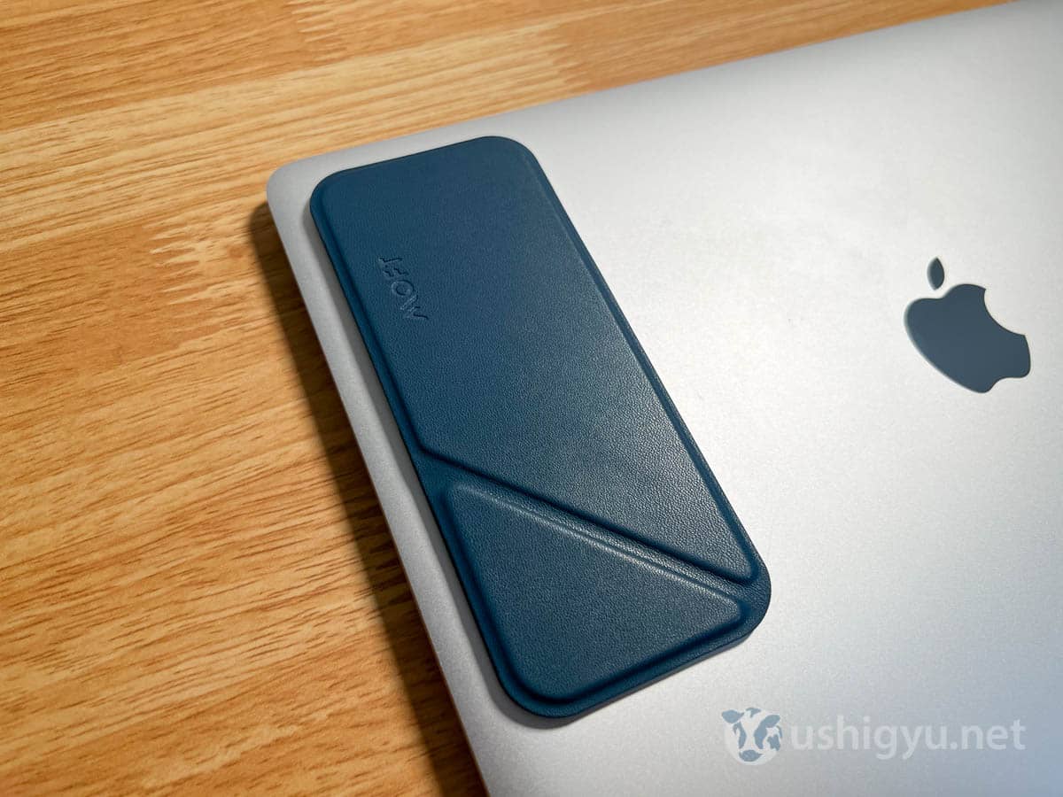 「MOFT Snap 」レビュー。ノートPCに貼り付けて使うMagSafe対応iPhoneホルダー | ushigyunet